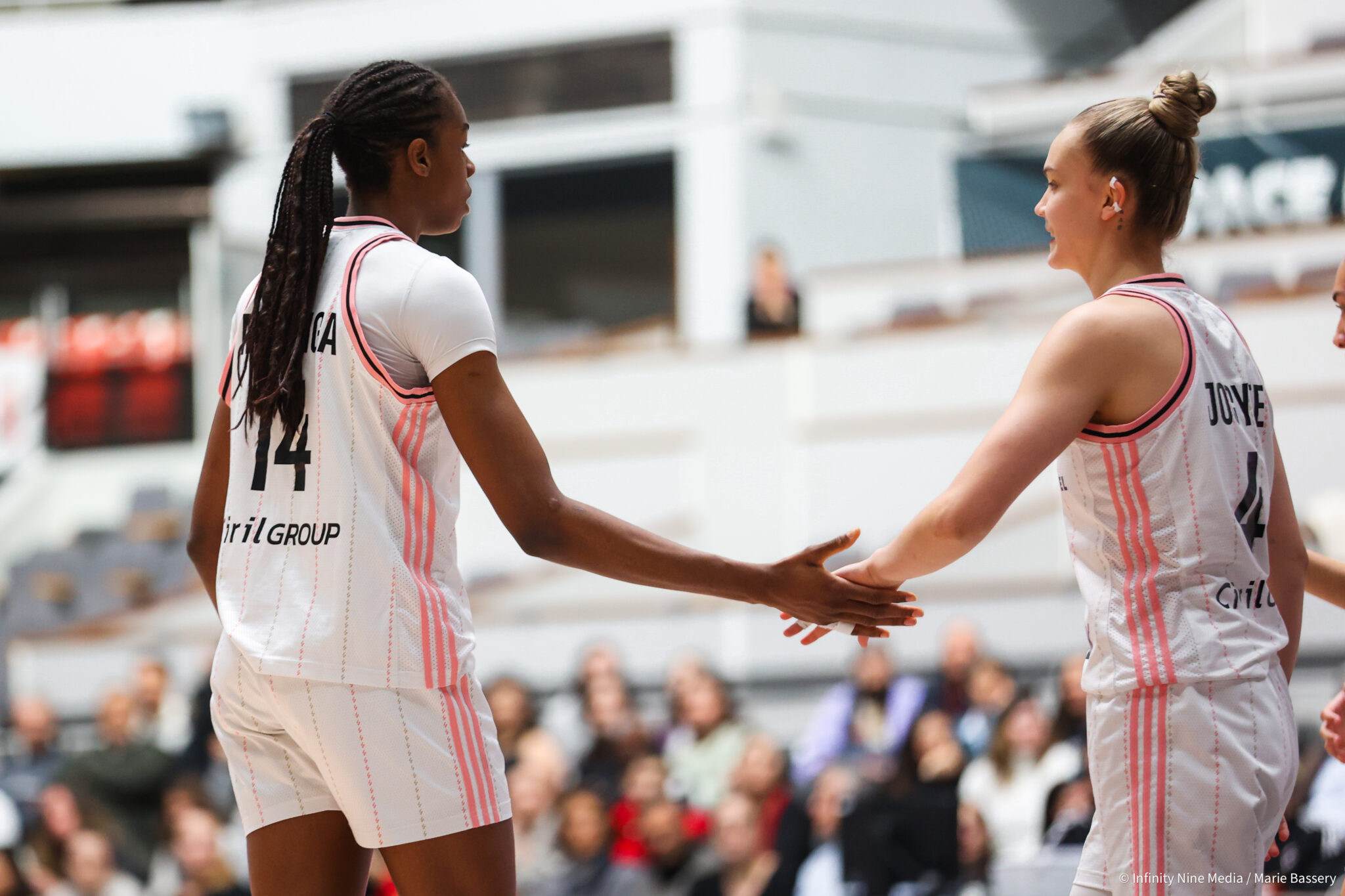 Dominique Malonga et Juste Jocyte dans le Top 5 de la draft WNBA – LDLC ...